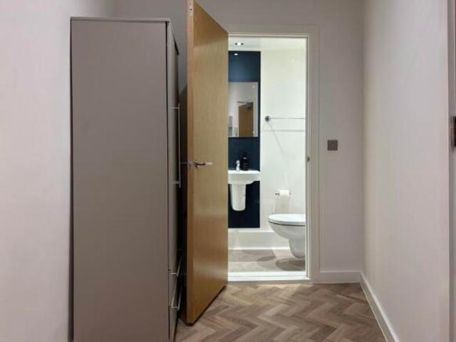 2 bedroom flat for rent in Corn Street, Bristol, BS1