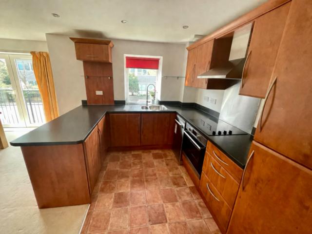 2 bedroom flat for rent in Cornmill View, Horsforth, LS18