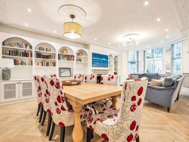 2 bedroom flat for rent in Cornwall Gardens, South Kensington, London, SW7
