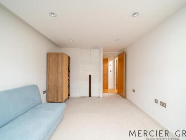2 bedroom flat for rent in Cornwall House, Allsop Place, Baker Street, NW1