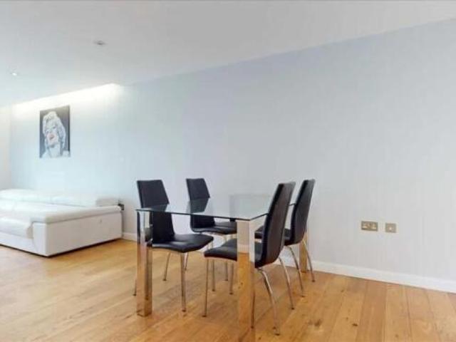 2 bedroom flat for rent in Cornwall House, Allsop Place, Baker Street, NW1