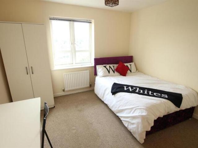 2 bedroom flat for rent in Cotton Court, Northampton, NN4