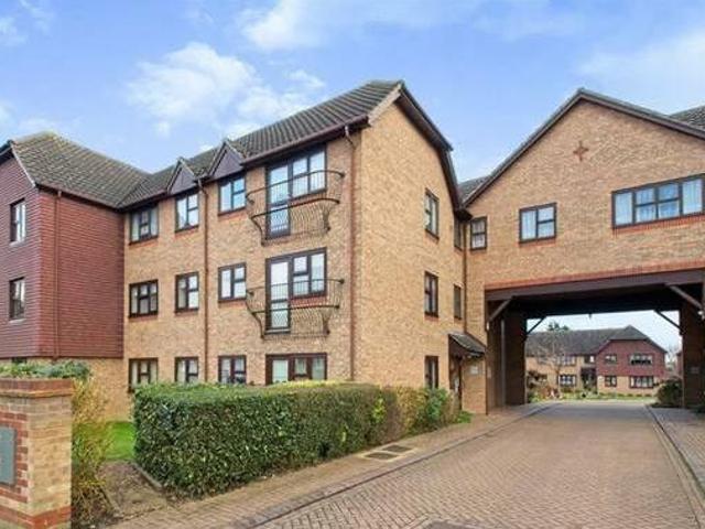 2 bedroom flat for rent in Court Lodge DA17 6JD DA17