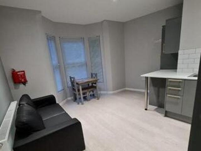 2 Bedroom Flat For Rent In Coventry