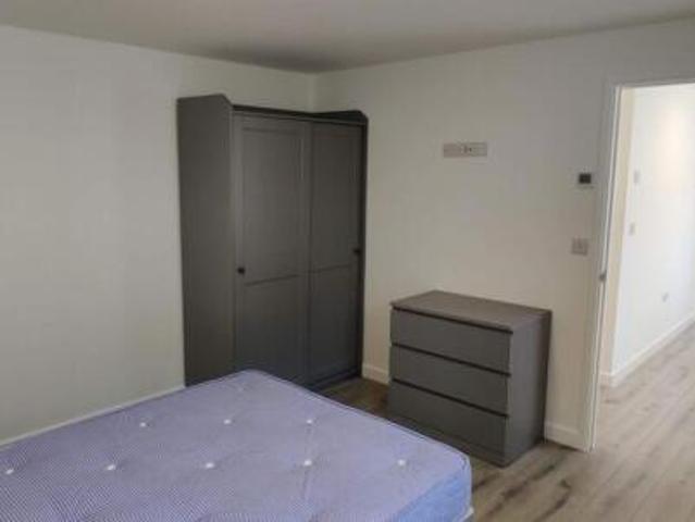 2 bedroom flat for rent in Cowley Road, Oxford, OX41UQ, OX4