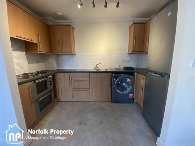 2 bedroom flat for rent in Close to the station, NR1