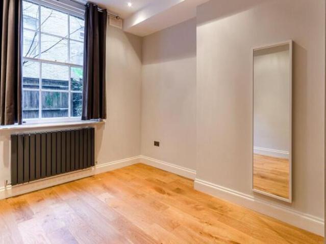 2 bedroom flat for rent in Claverton Street, Pimlico, London, SW1V