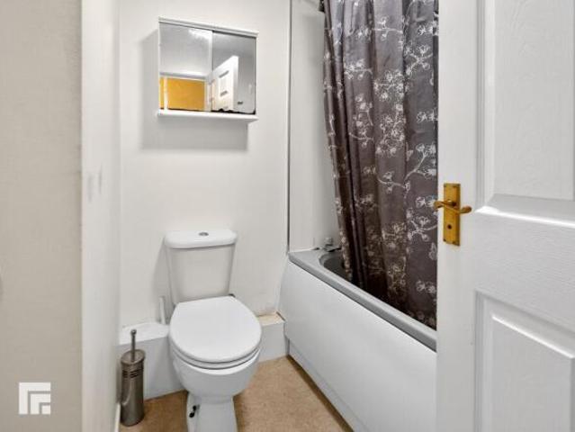 2 bedroom flat for rent in Claymore Place, Cardiff Bay, CF11