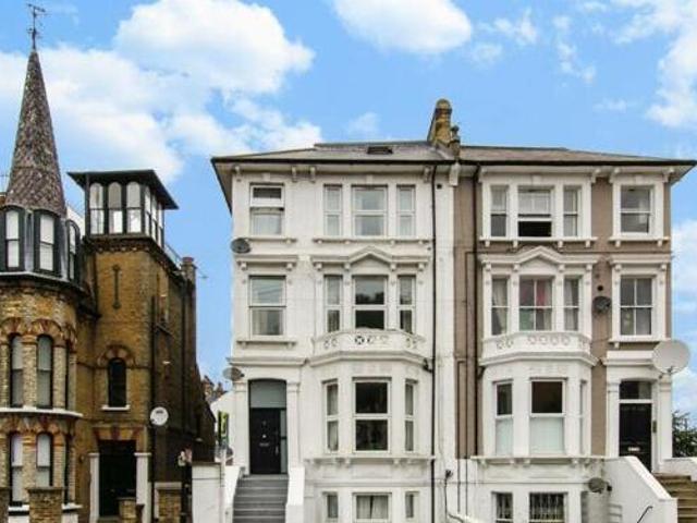 2 Bedroom Flat For Rent In Clapham, London
