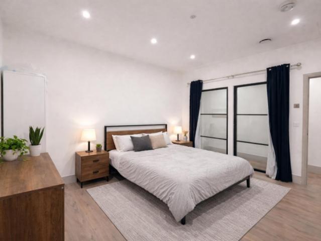2 bedroom flat for rent in Clapham Road, LONDON, SW9