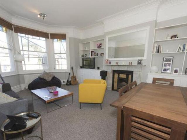 2 Bedroom Flat For Rent In Clapham