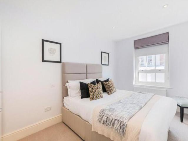 2 bedroom flat for rent in Clarendon Flats, Balderton Street, W1K