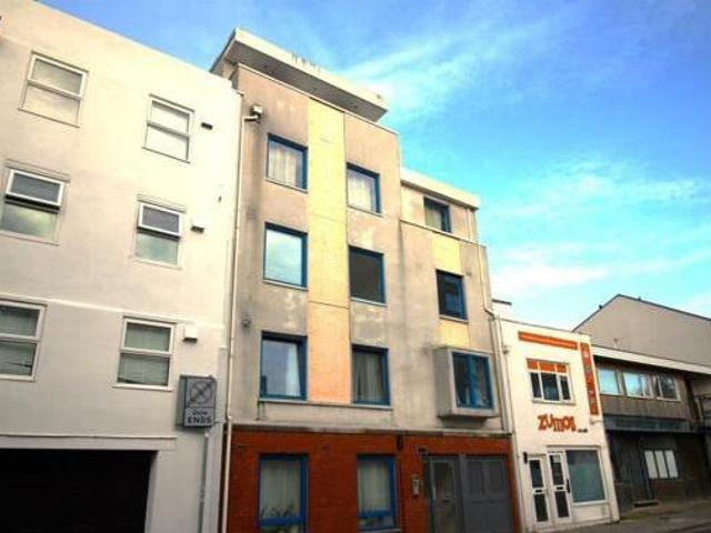 2 Bedroom Flat For Rent In Clarendon Road, Southsea