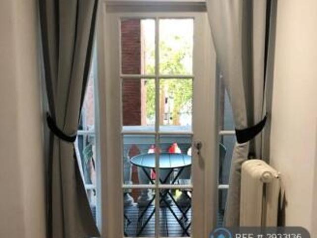 2 bedroom flat for rent in Clive Court, London, W9