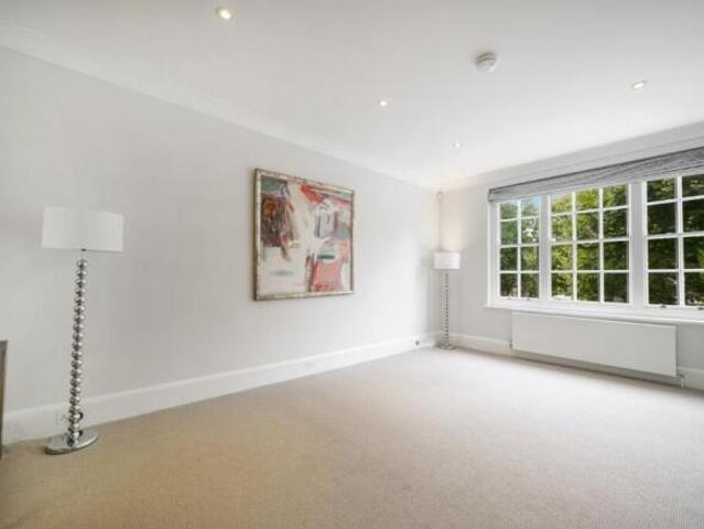 2 bedroom flat for rent in Clifton Court, Northwick Terrace, NW8