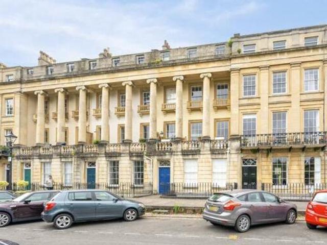 2 Bedroom Flat For Rent In Clifton