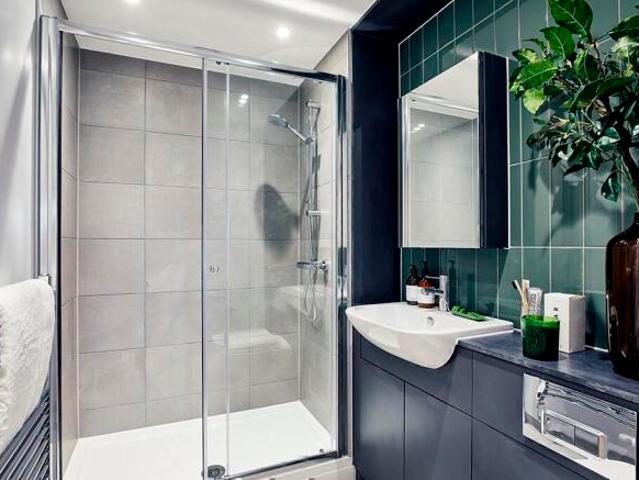 2 bedroom flat for rent in Clyde Place, Glasgow, G5