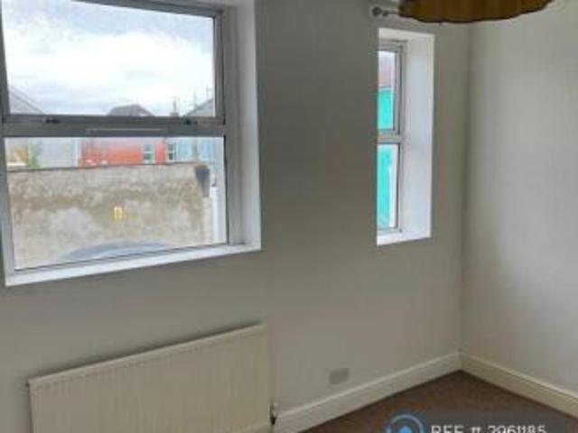 2 bedroom flat for rent in Clyde Road, Totterdown, Bristol, BS4