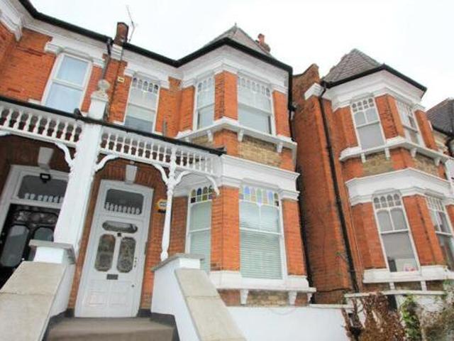 2 Bedroom Flat For Rent In Crouch End