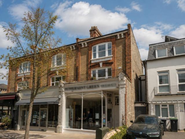 2 bedroom flat for rent in Crouch Hill, Hornsey, London, N8