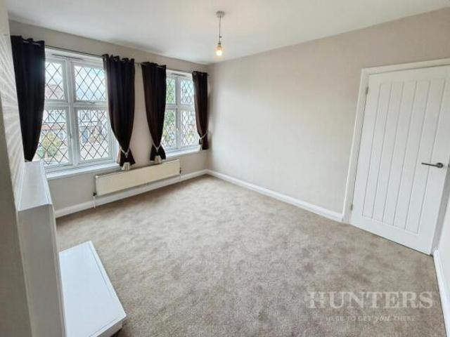 2 bedroom flat for rent in Croydon Road, Wallington, SM6 7NY, SM6