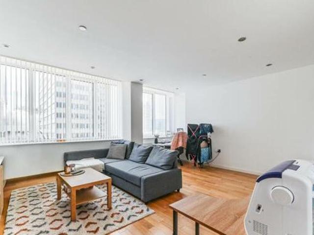 2 Bedroom Flat For Rent In Croydon