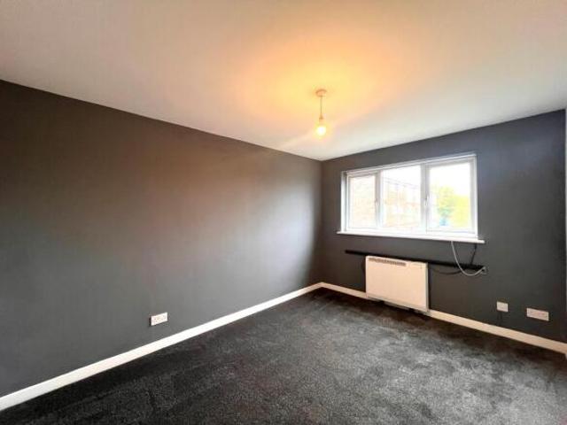 2 bedroom flat for rent in Crocus Way, Chelmsford, CM1 6XP, CM1