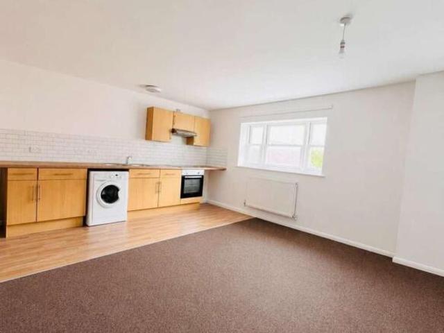 2 bedroom flat for rent in Croft Street, IP2