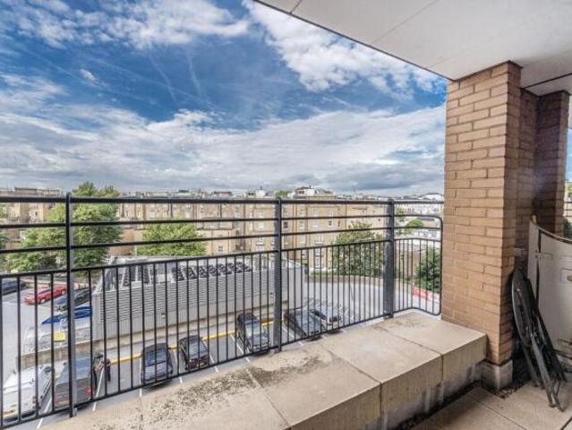 2 bedroom flat for rent in Cromwell Road, Kensington, London, SW7