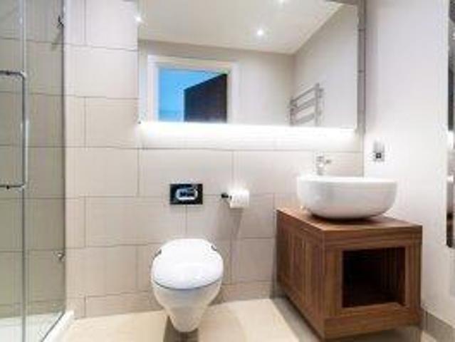 2 bedroom flat for rent in Crawford Building, 112 Whitechapel High Street, Aldgate, London, E1