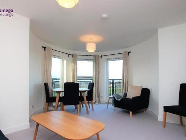 2 Bedroom Flat For Rent In Craiglockhart, Edinburgh