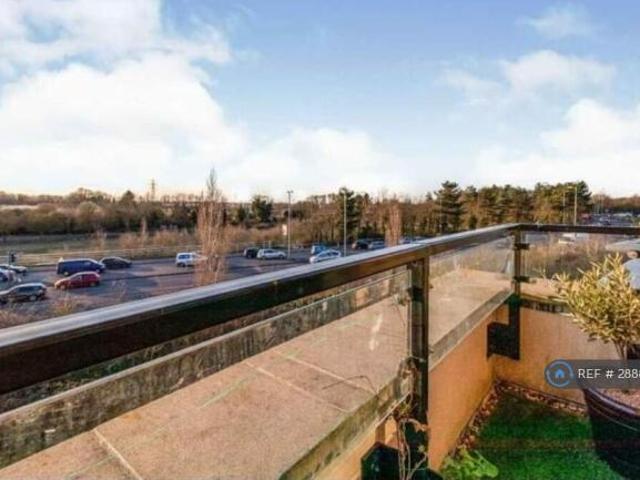 2 bedroom flat for rent in Cranesbill Close, Cambridge, CB4