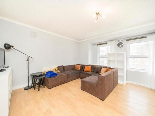 2 bedroom flat for rent in Cranfield Road, Brockley, SE4