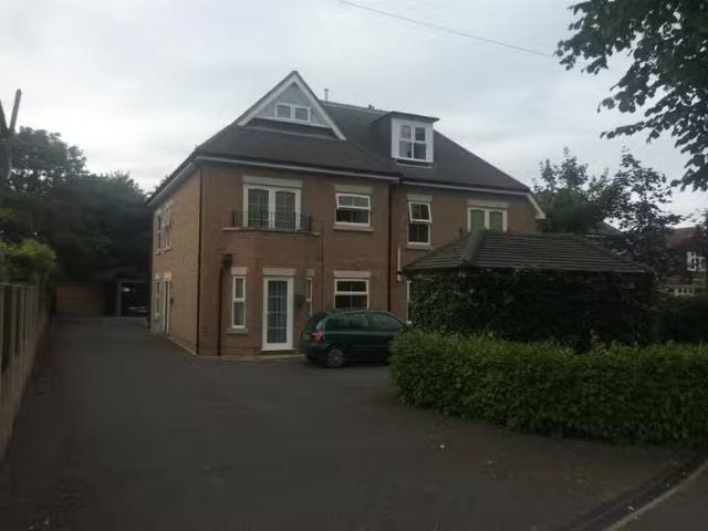 2 bedroom flat for rent in Cranleigh Road, Bournemouth, BH6