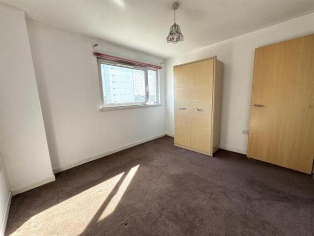 2 bedroom flat for rent in Cranston Street, Glasgow, G3