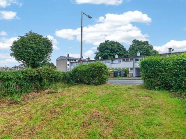 2 bedroom flat for rent in Crewe Road West, Crewe Toll, Edinburgh, EH5