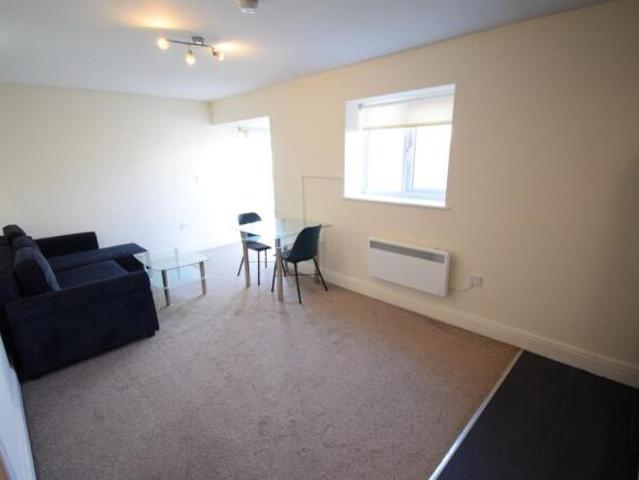 2 bedroom flat for rent in Crwys Road, Cardiff, CF24