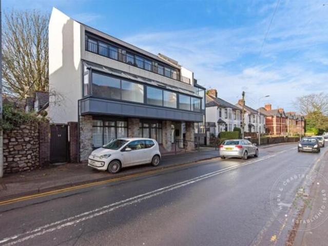2 bedroom flat for rent in Cwrt Y Llan, Cardiff Road, Cardiff, CF5