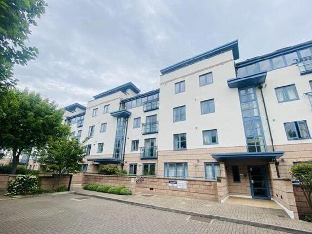2 Bedroom Flat For Rent In Cumberland Road