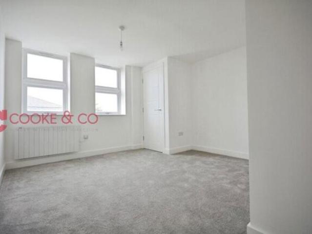 2 bedroom flat for rent in Cumberland Road, Margate, CT9 2UQ, CT9