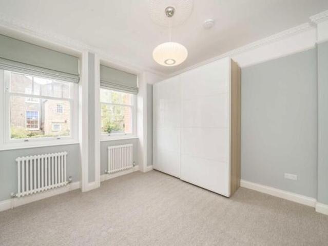 2 bedroom flat for rent in Culford Gardens, Sloane Square, SW3