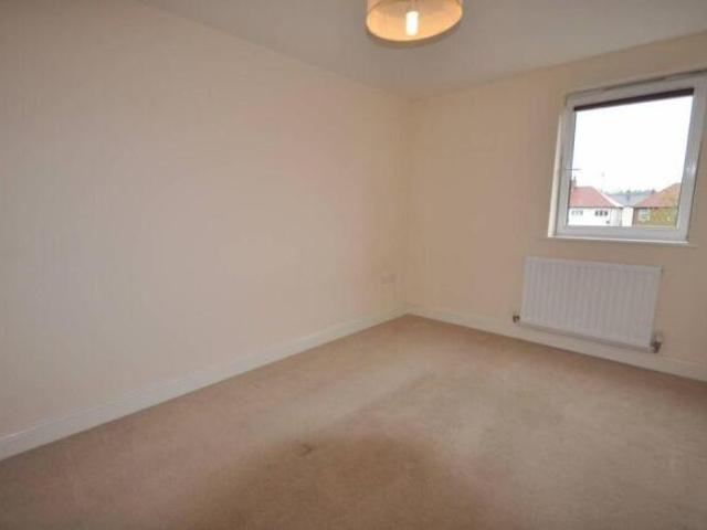 2 bedroom flat for rent in Curzon Court, Burton on Trent, Staffordshire, DE14