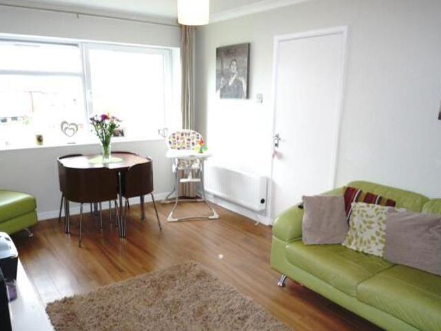 2 Bedroom Flat For Rent In Curlew Close, Whitchurch