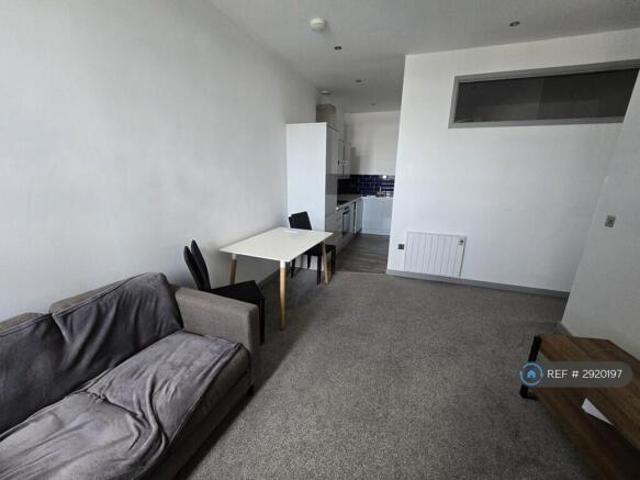 2 bedroom flat for rent in Danum House, Doncaster, DN1
