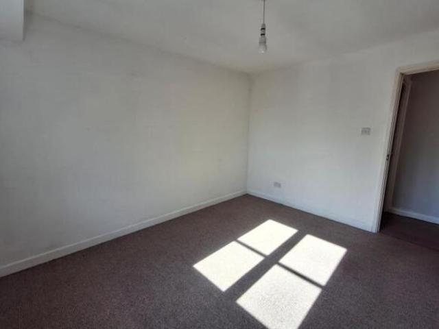 2 bedroom flat for rent in Danvers Road, Leicester, LE3
