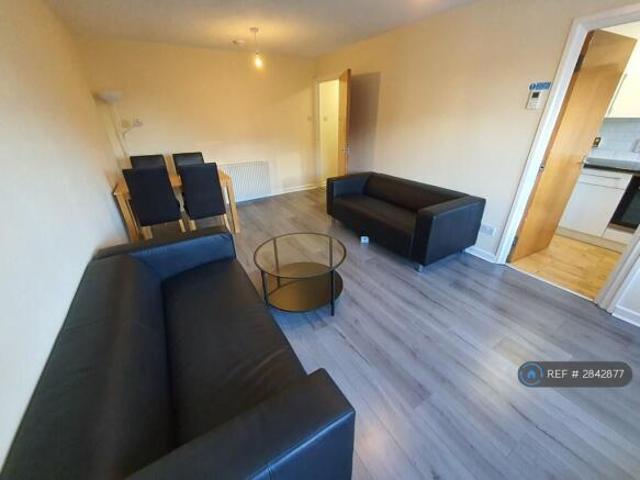 2 bedroom flat for rent in Dalhousie Court, Glasgow, G4
