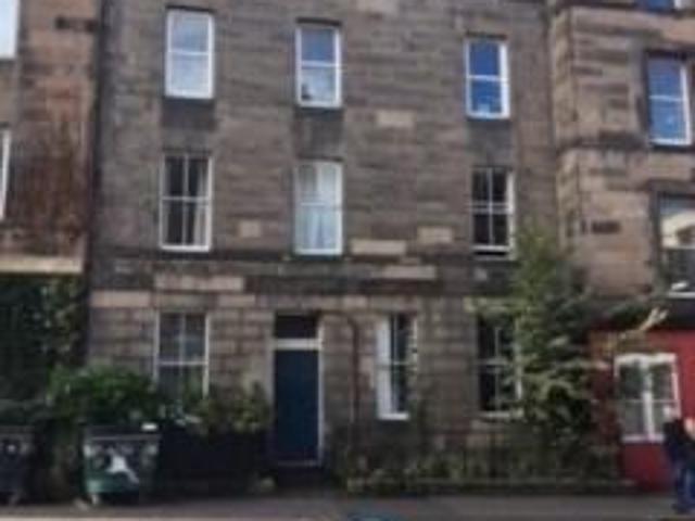 2 bedroom flat for rent in Dalkeith Road, Edinburgh, EH16