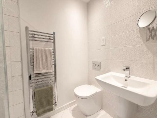 2 bedroom flat for rent in Dalmeny Gate, Glasgow, G5