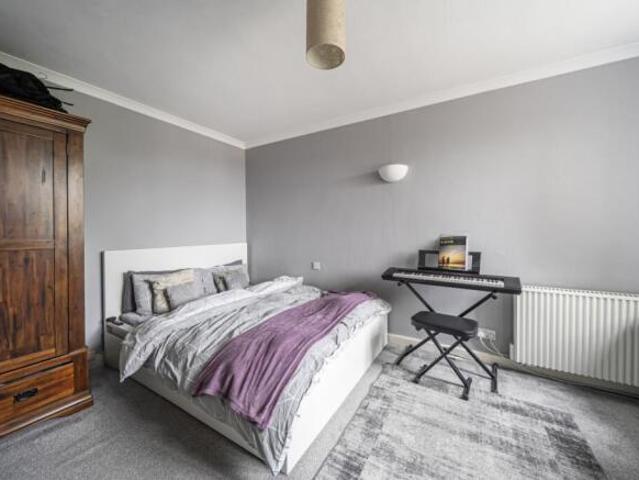 2 bedroom flat for rent in Dartmouth Grove London SE10