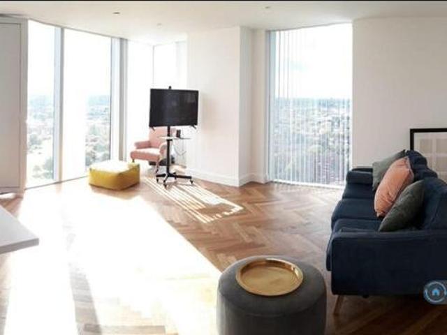 2 Bedroom Flat For Rent In Deansgate